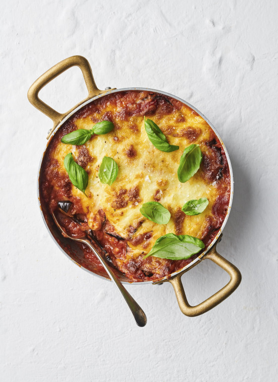 Hearty Mixed Bean Chilli » Dish Magazine